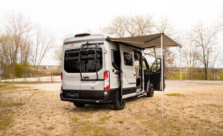 LMC Ford Innovan 590 (46670797) Campanda.com