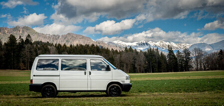 VW T4 with a pop (41969994) Campanda.fr