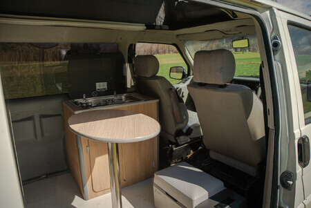 VW T4 with a pop (41969994) Campanda.fr